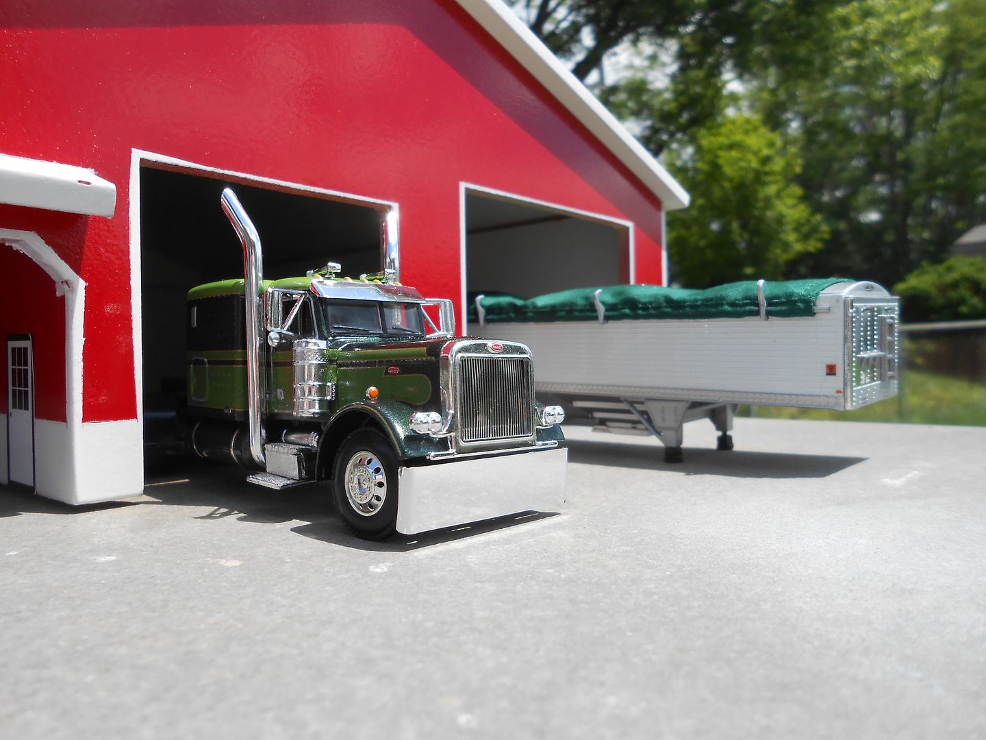 "Trucks Big Rigs Tonkin, Dcp "Post Them Up" | Page 3 | Hobbyist Forums